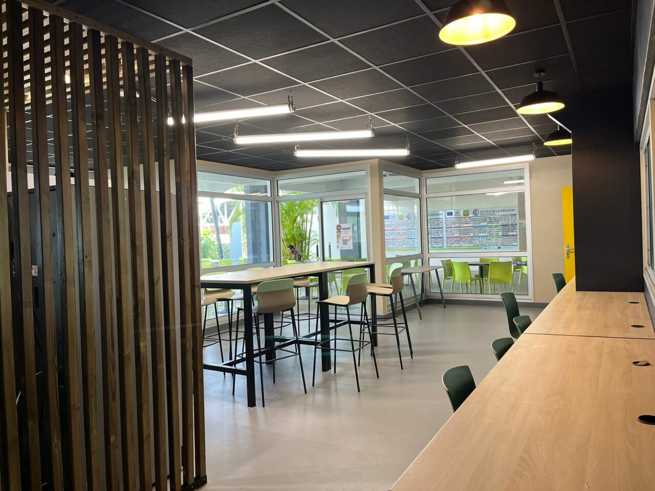 A PROPOS DE L'ECOLE - EGC Business School de La Réunion